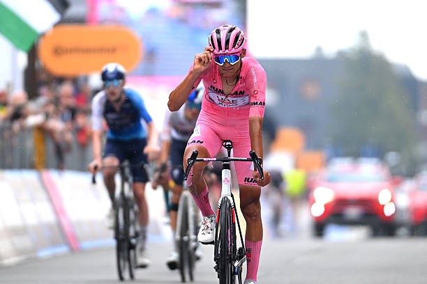 Isaac del Toro analisa sua temporada mágica e compara Pogacar a Merckx ...