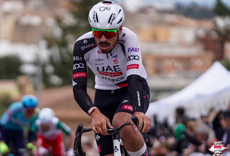 UAE Emirates apresenta fortes equipes para os 5 dias do Challenge ...